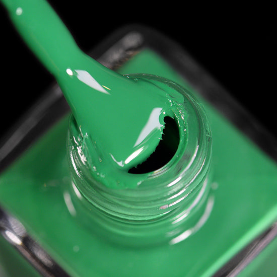 Holo Taco | Green Screen | Nail Polish | Green | Creme